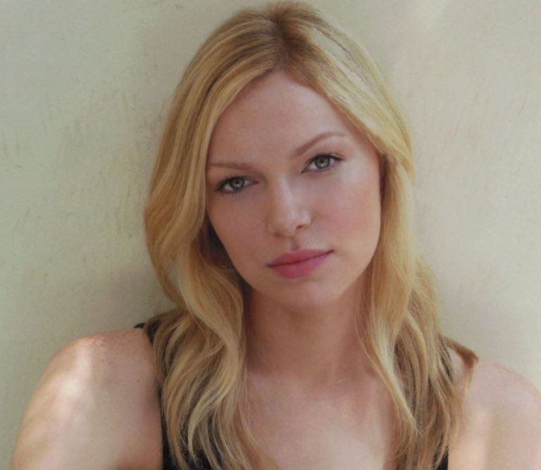 Laura Prepon - Do we have proof she had Plastic Surgery?