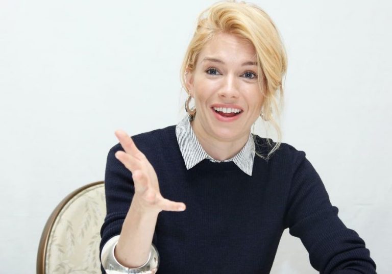 Sienna Miller looks great with help of plastic surgery